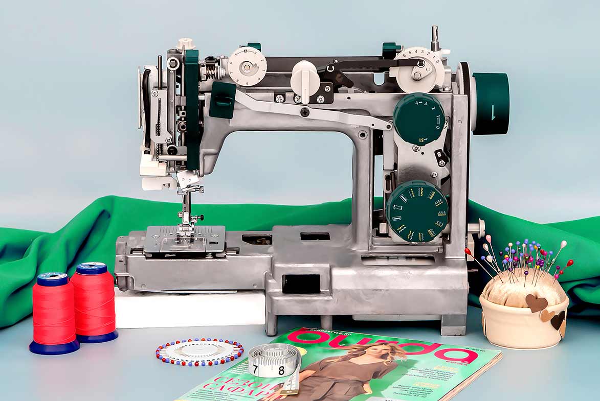 Necchi Sewing Machines: Reviews & Buying Guide